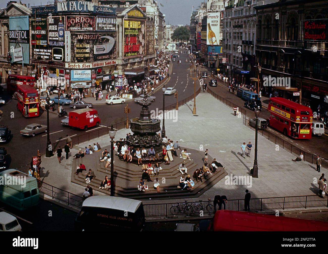 View of Piccadilly Circus in London, England in 1972. (AP Photo Stock ...