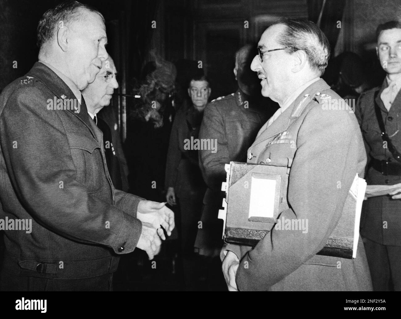 General Marshall Admiral William D. Leahy, U.S. Army Chief of Staff ...