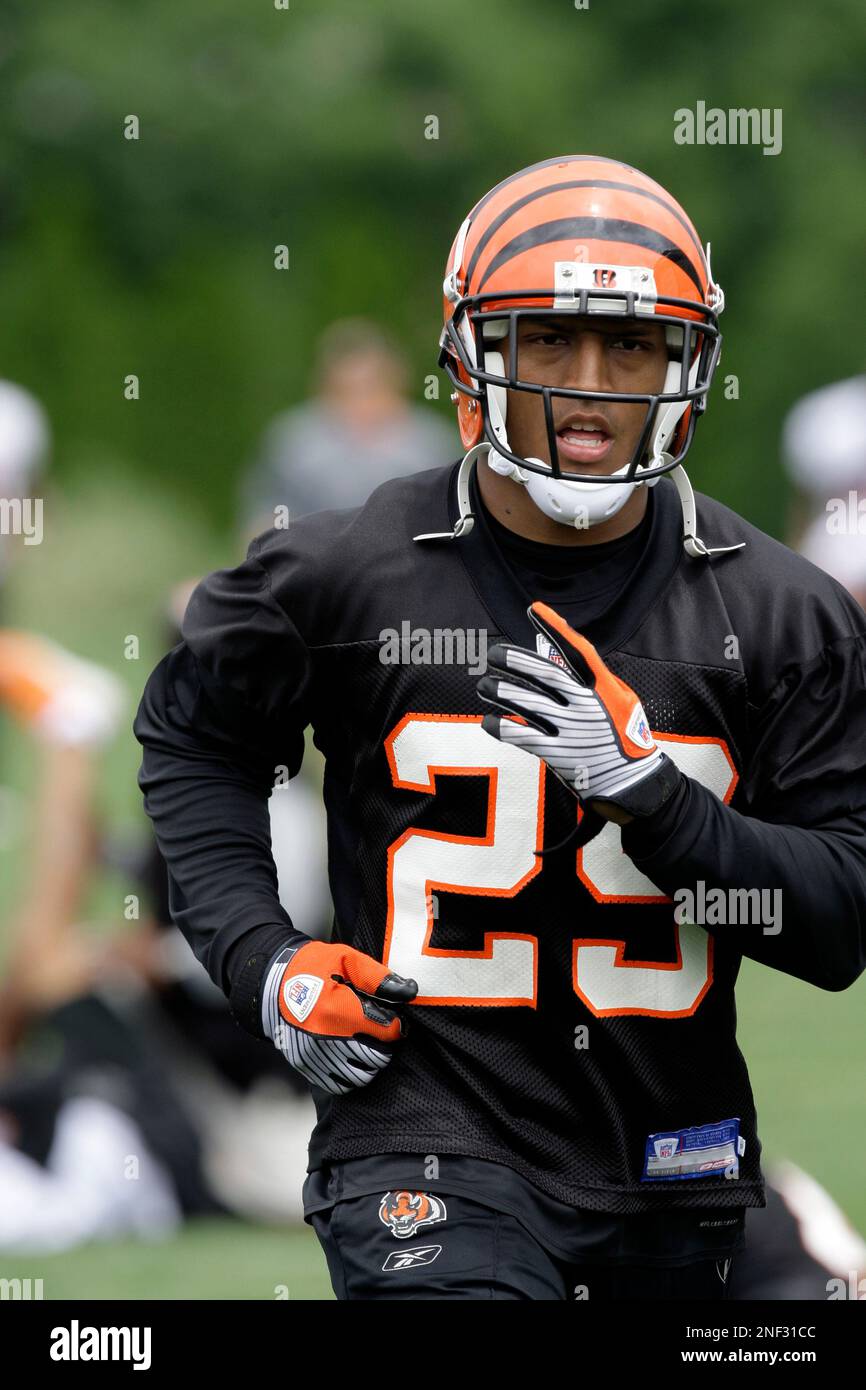 Leon Hall Bengals Cincinnati Bengals Leon Hall Celebrates A Dexer