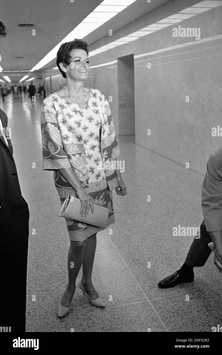 Actress Jane Russell, 47, waits outside a Los Angeles courtroom, July ...