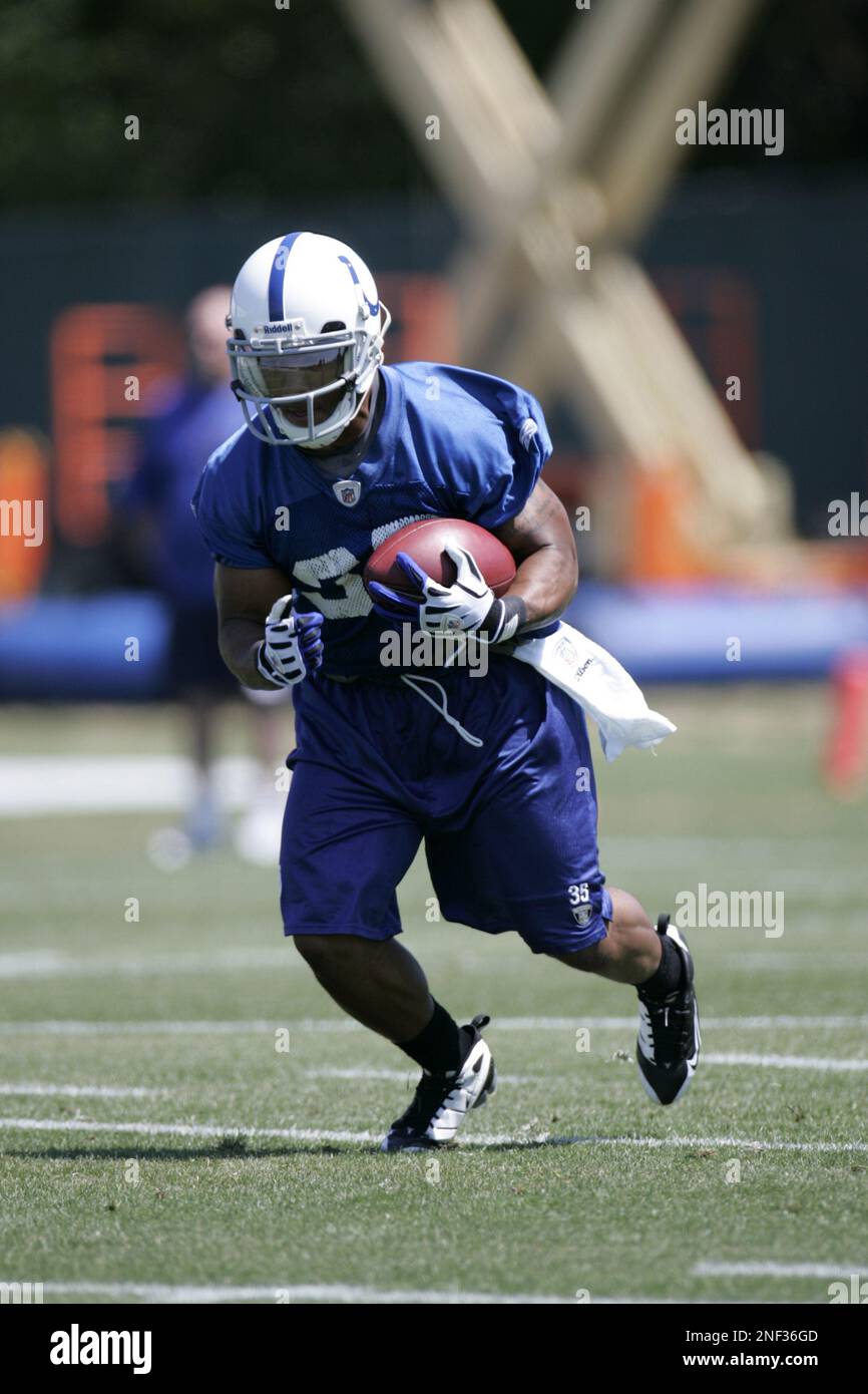 Indianapolis Colts running back Chad Simpson during the NFL football ...