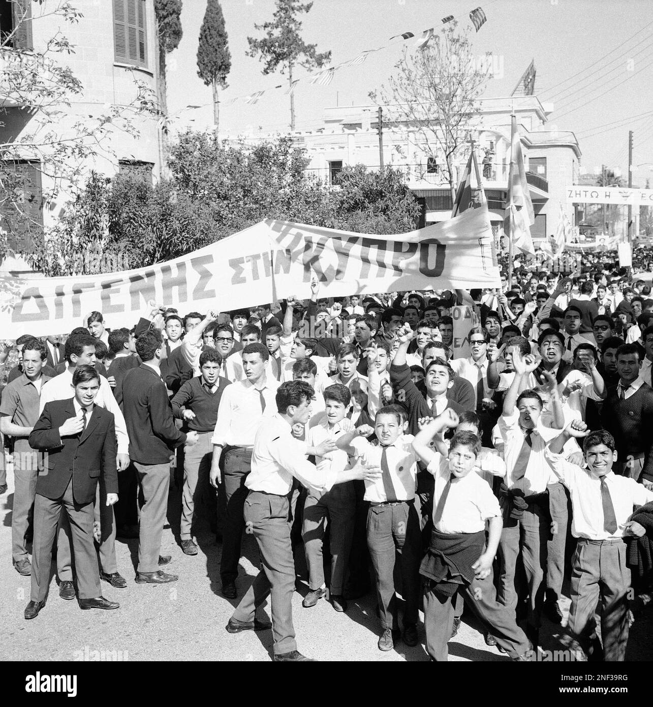 Several hundred Greek Cypriot secondary school students demonstrate in ...