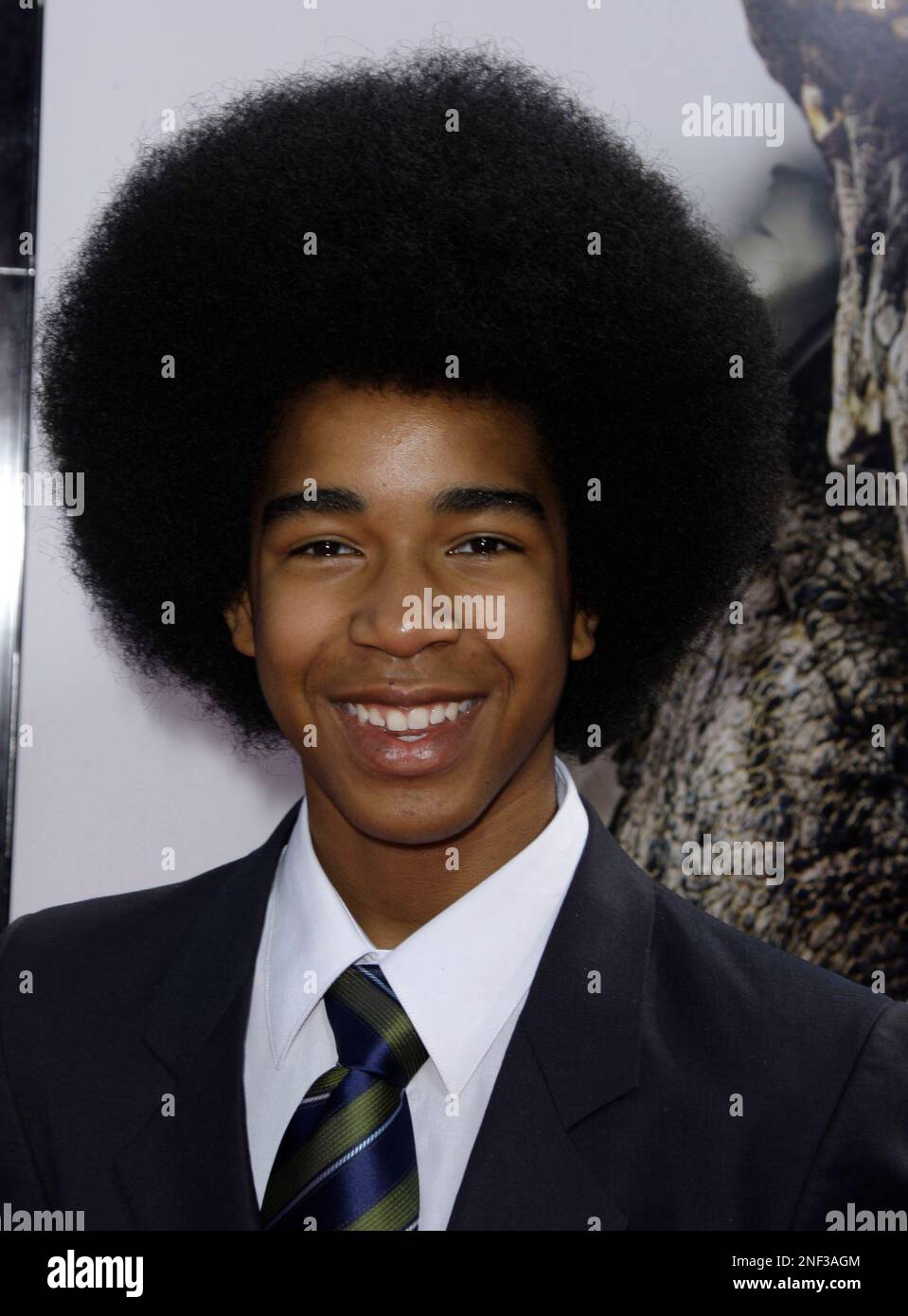 Actor Jon Kent Ethridge arrives at the premiere of "Land of the Lost ...