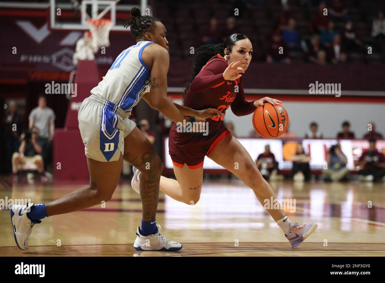 Kayana hi-res stock photography and images - Alamy