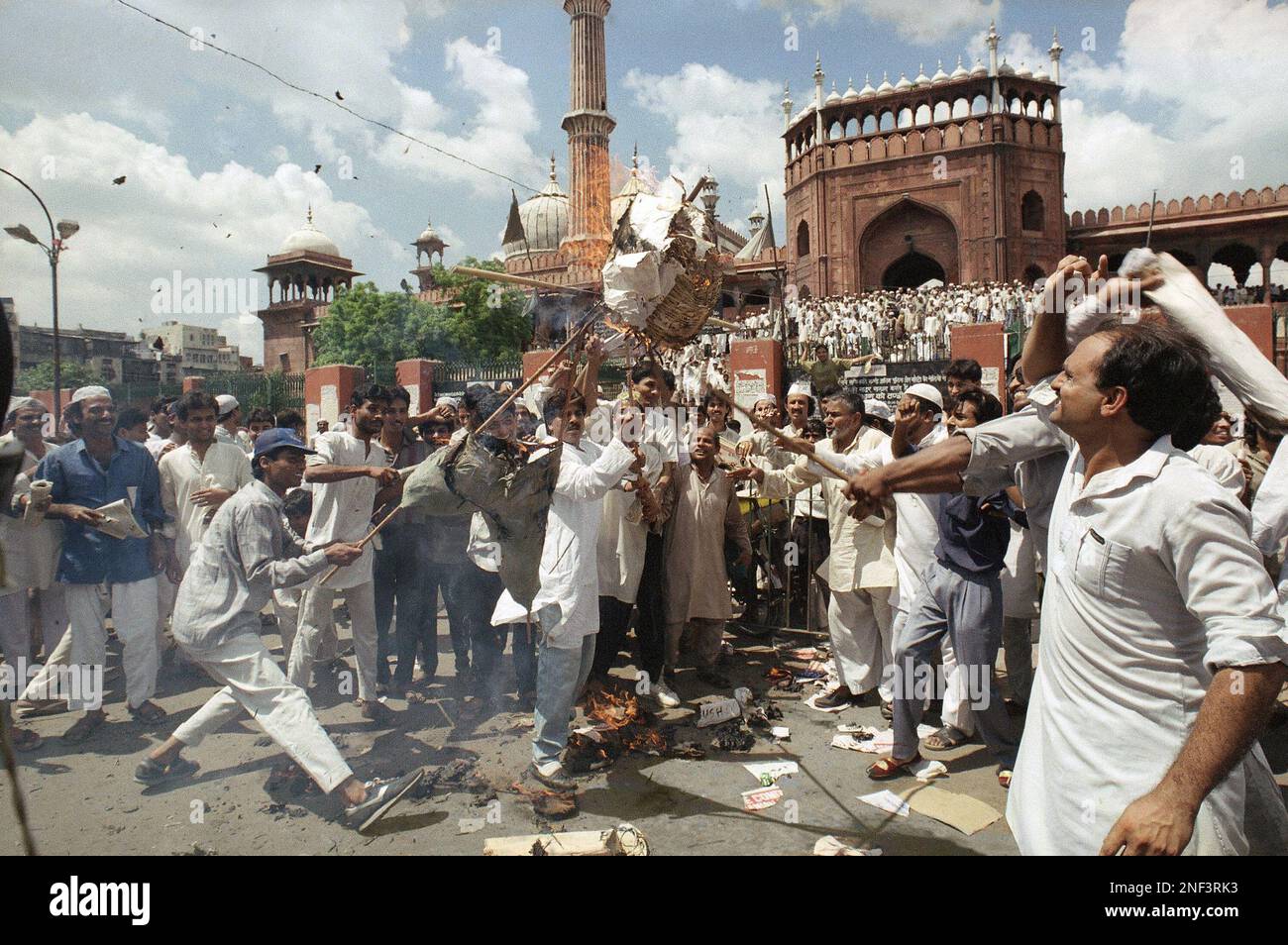 Muslims streaming out of the Jama Masjid mosque in New Delhi after ...