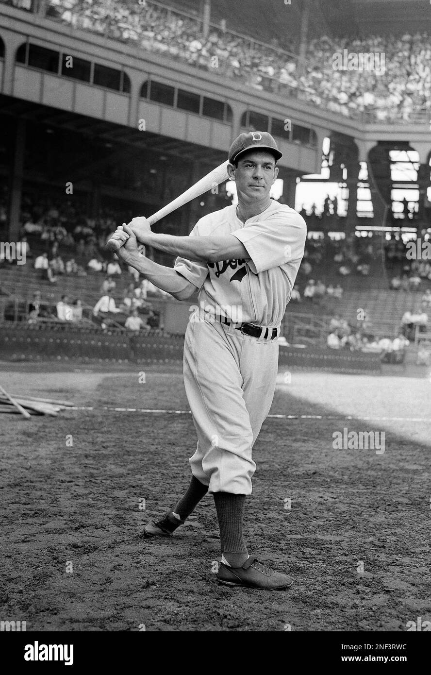Augie Galan (O.F.) shown in September 1941. (AP Photo Stock Photo - Alamy