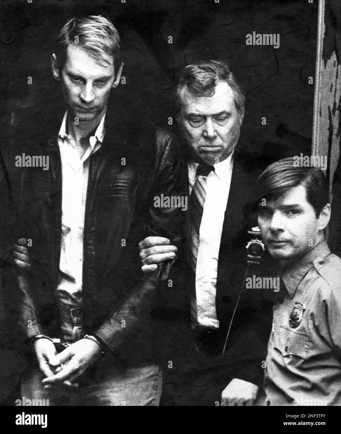 Bernhard Goetz, in handcuffs. arrives in New York Thursday, Jan. 3 ...