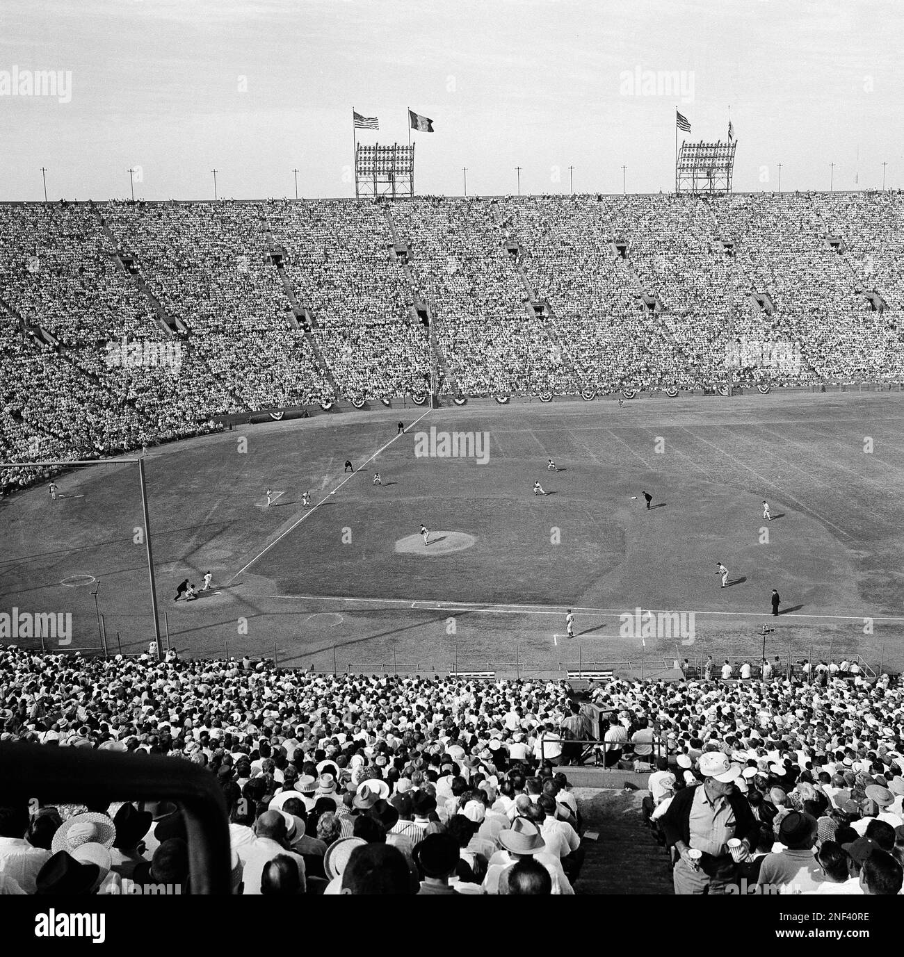 Spectators fill the Coliseum during the fourth game of the World Series ...