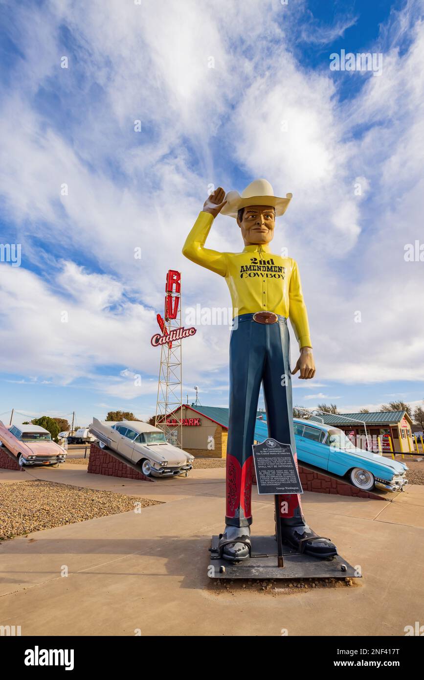 Texas, NOV 23 2022 - 2nd Amendment Cowboy statue near Cadillac Ranch ...