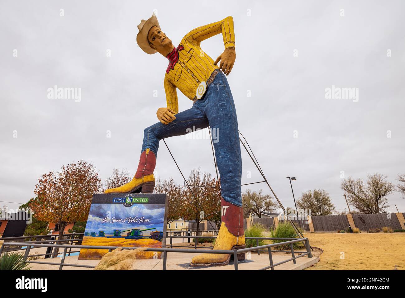 Texas, NOV 23 2022 - Overcast view of the Tex Randall Statue Stock ...