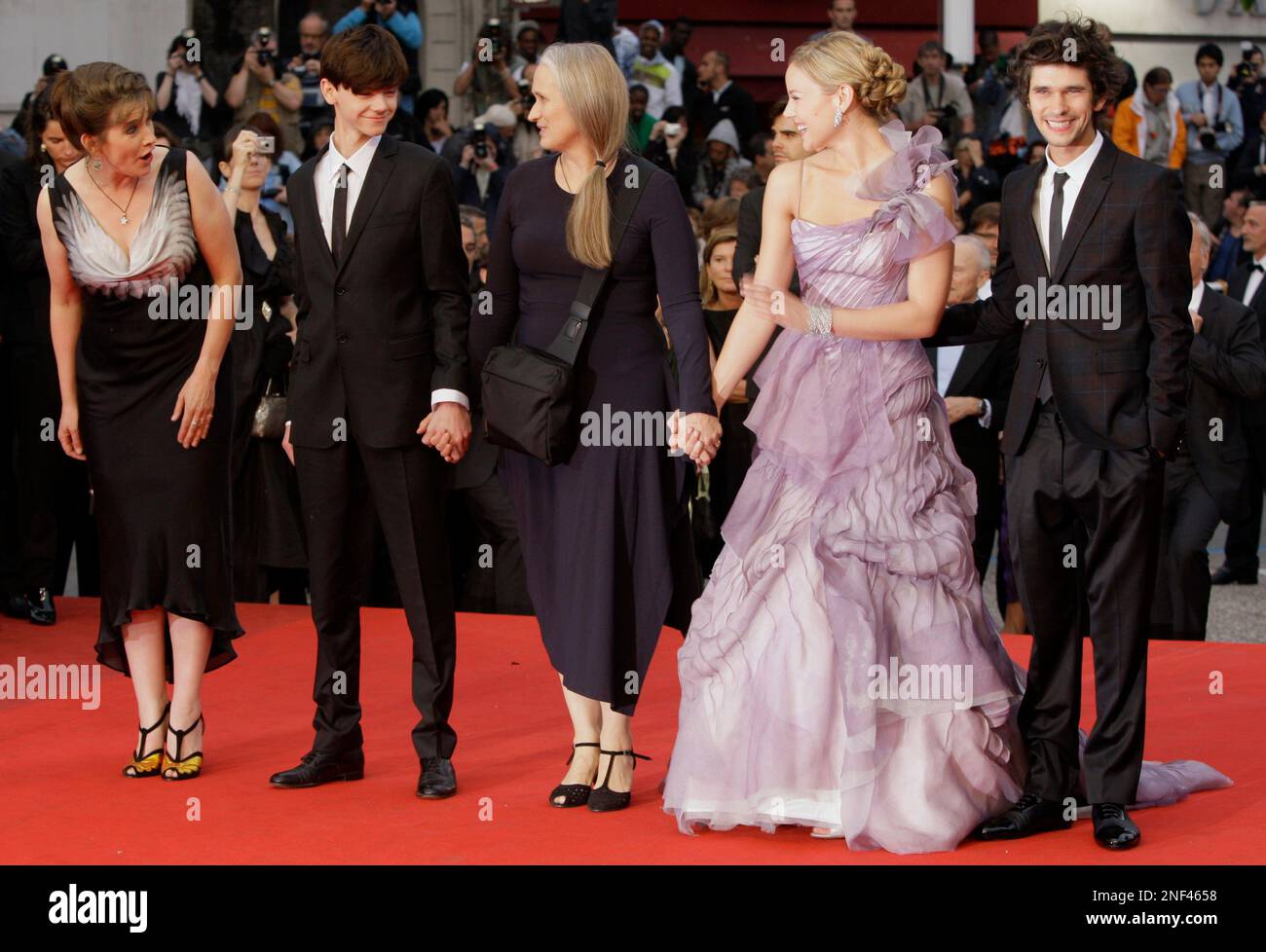 From left to right, New Zealand actress Kerry Fox , British actor ...