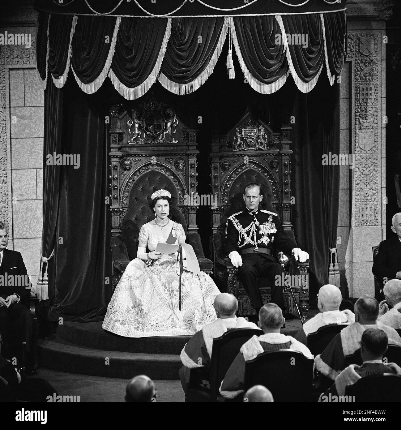 Queen Elizabeth II holds written speech as she addresses Canada's ...