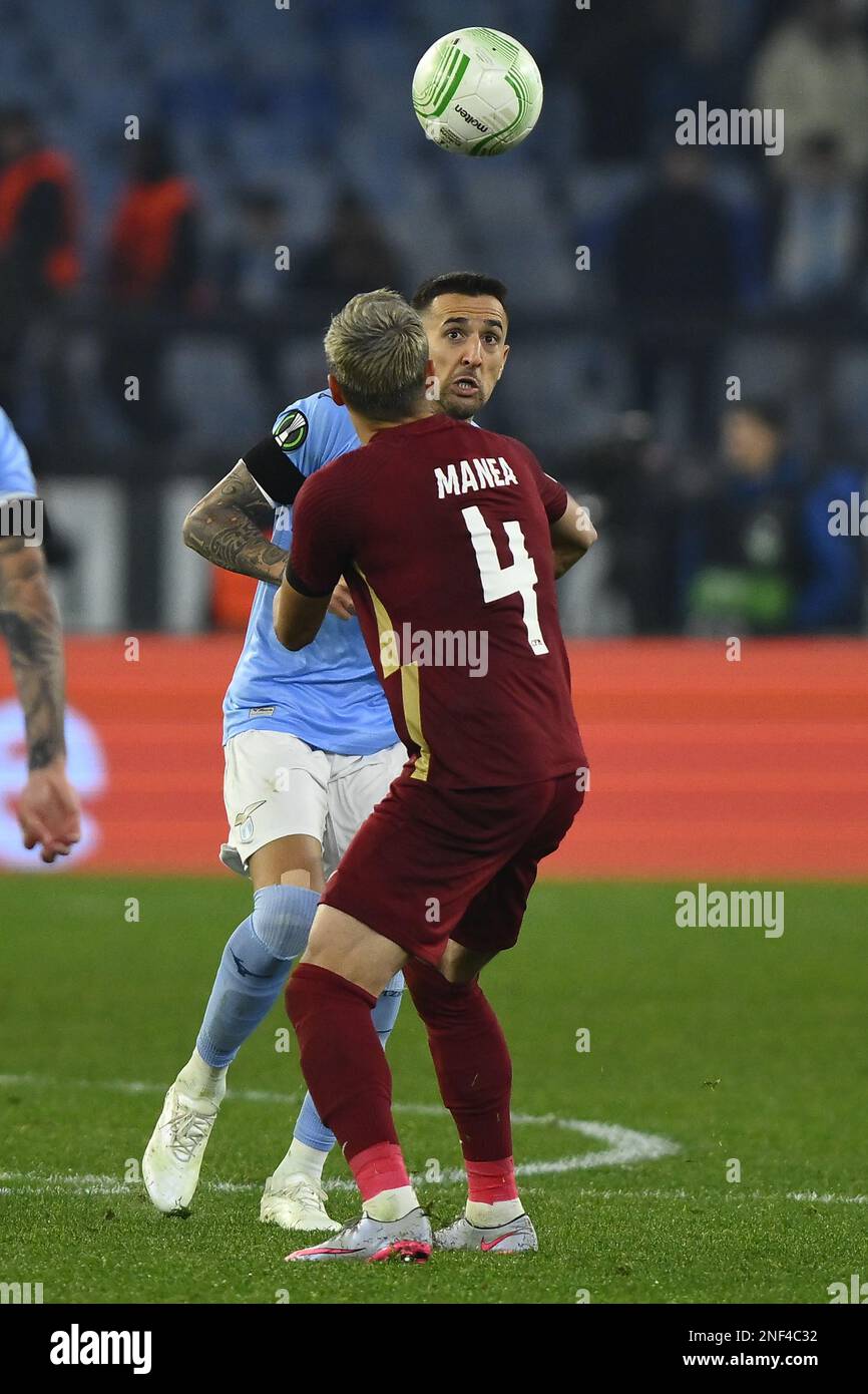 Matias Vecino of S.S. LAZIO and Cristian Manea of CFR 1907 Cluj during ...
