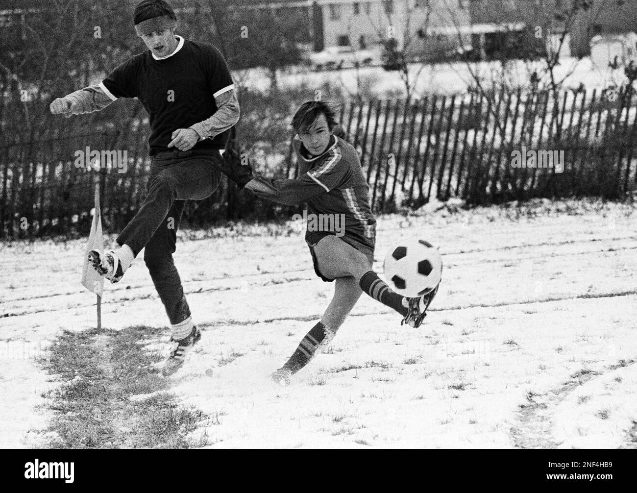 Paul Downing, left, of Washington, Pa., and Steve Beer, of Heidleburg ...