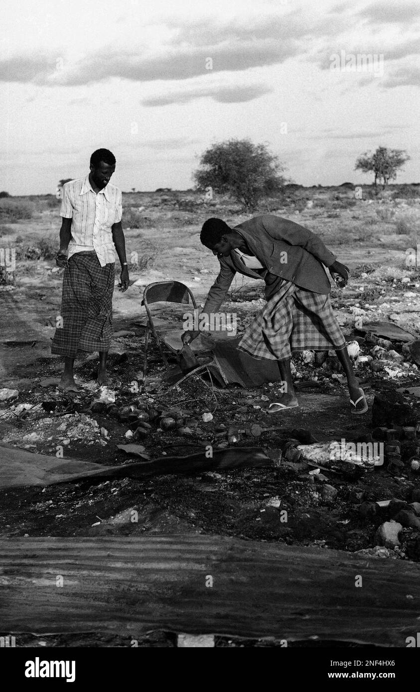Ethiopian MIG aircraft dropped bombs on he central Somalia village of ...