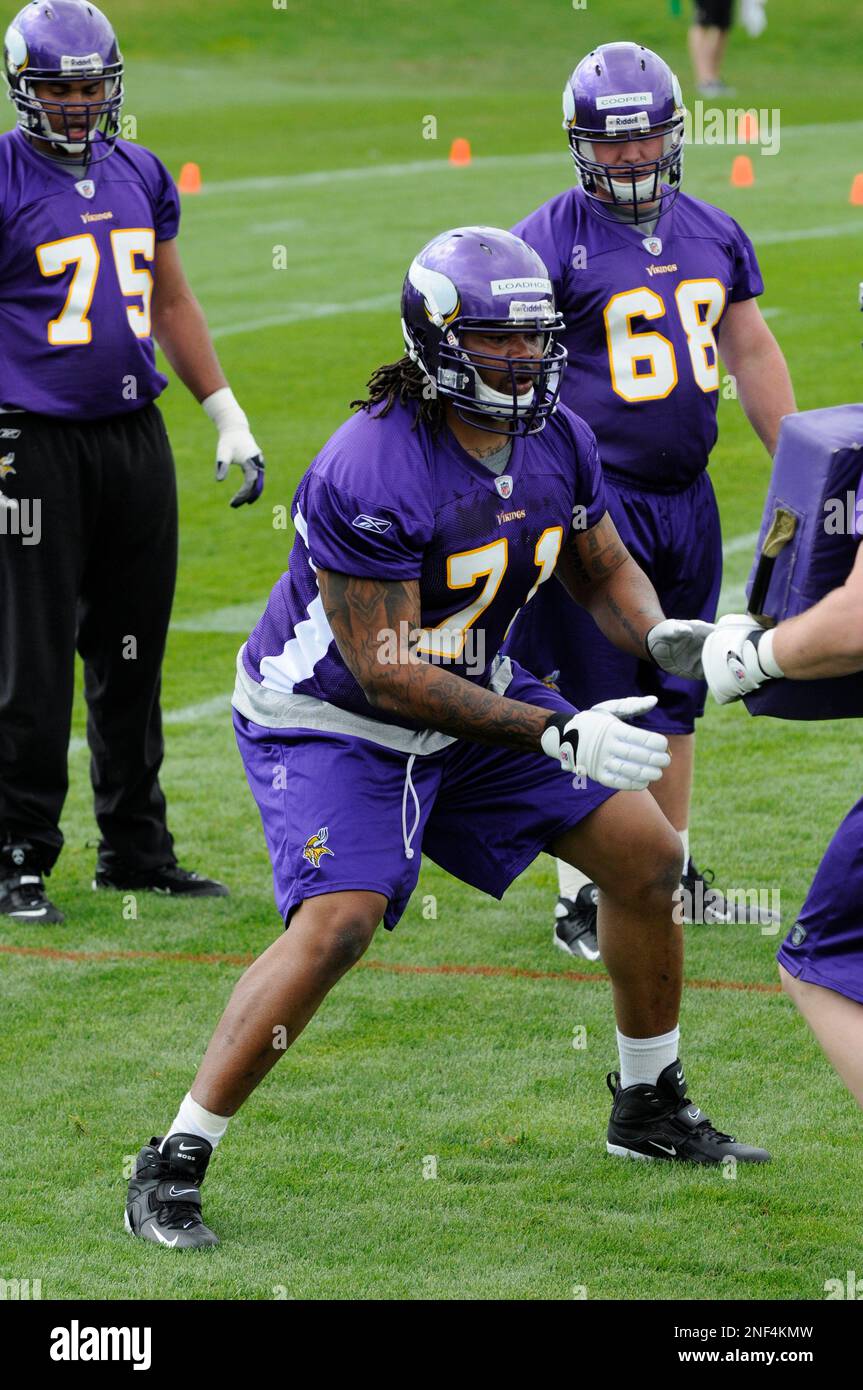 Tackle Phil Loadholt (71) is shown at the Minnesota Vikings football ...