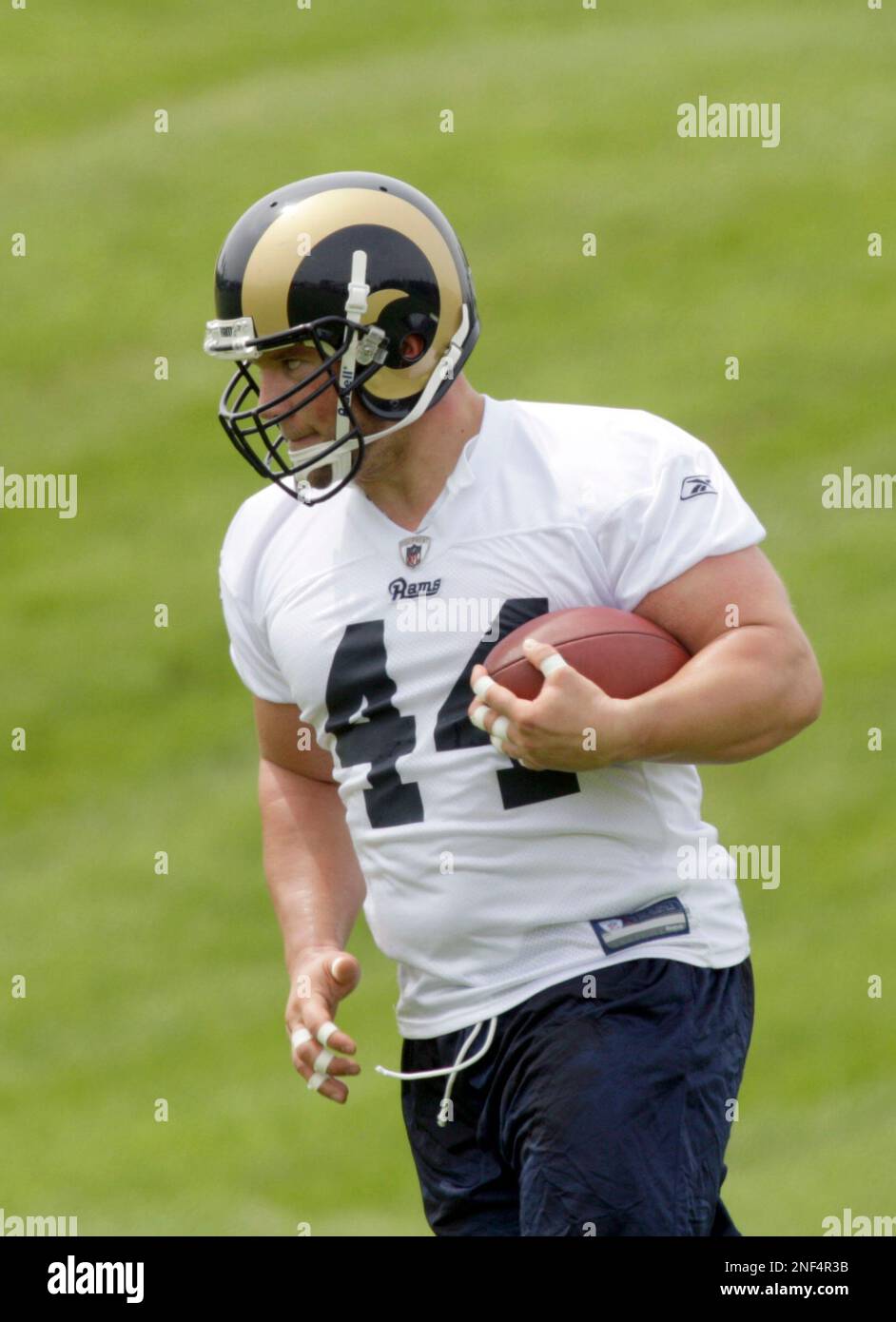 St. Louis Rams fullback Mike Karney runs with the ball during NFL ...