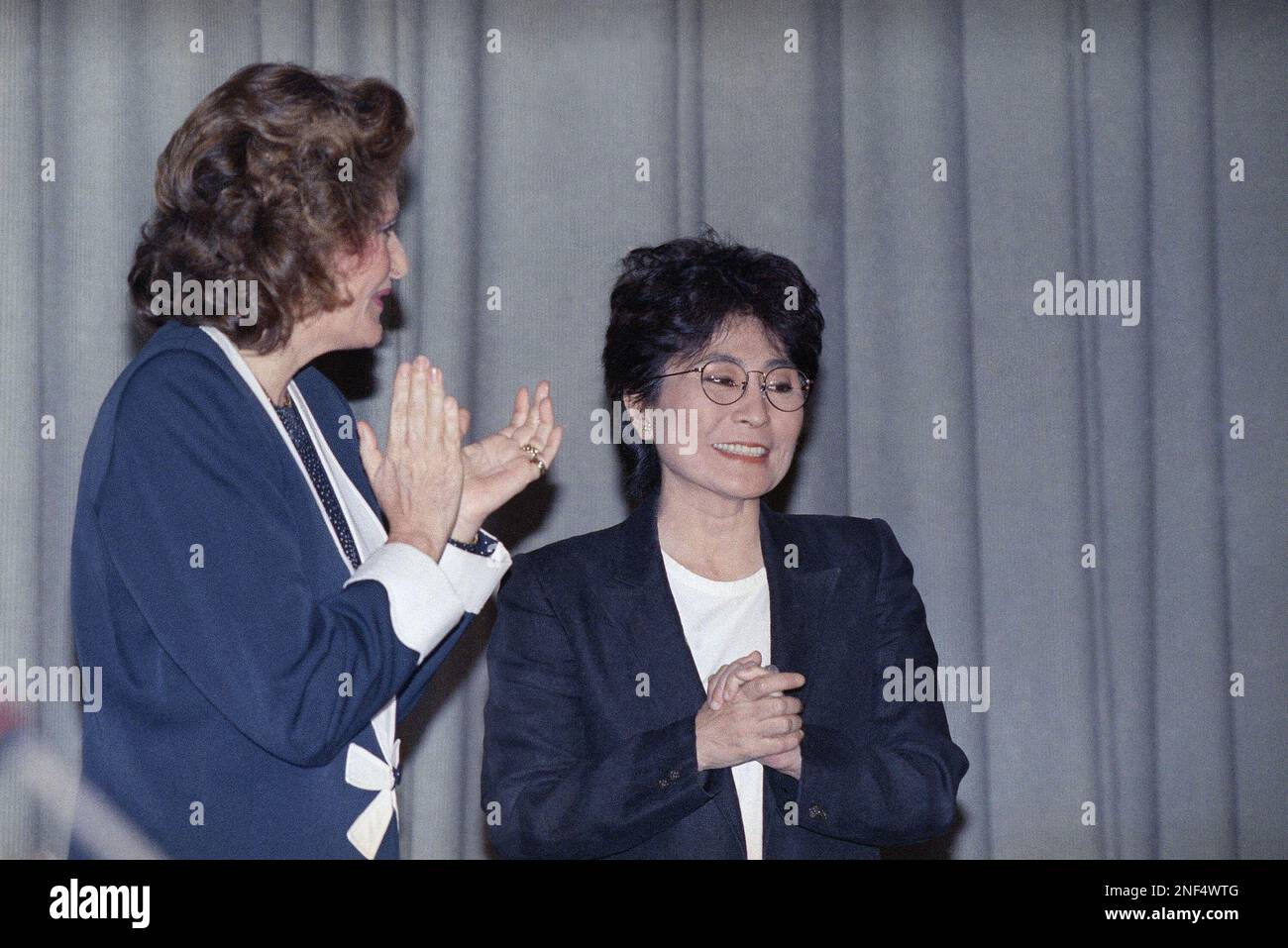 Marcela Perez de Cuellar, left, wife of United Nations secretary ...