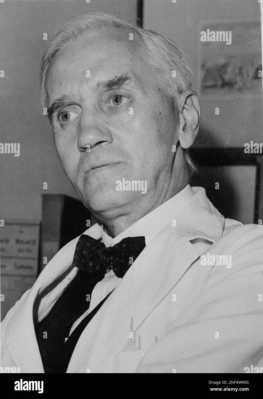 Sir Alexander Fleming, the discoverer of penicillin, is shown, date and ...