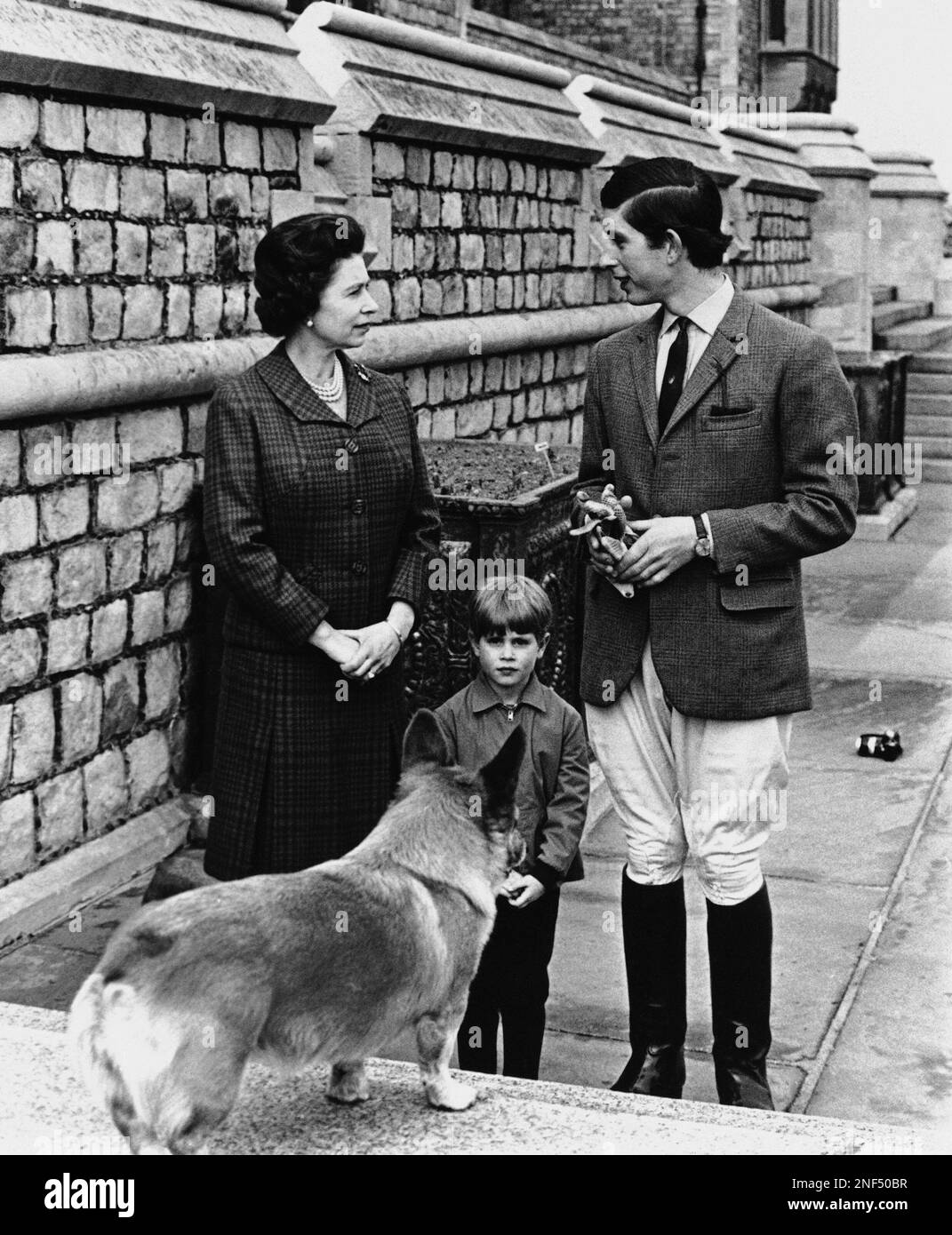 Prince Charles with his five-year-old brother Prince Edward, center ...