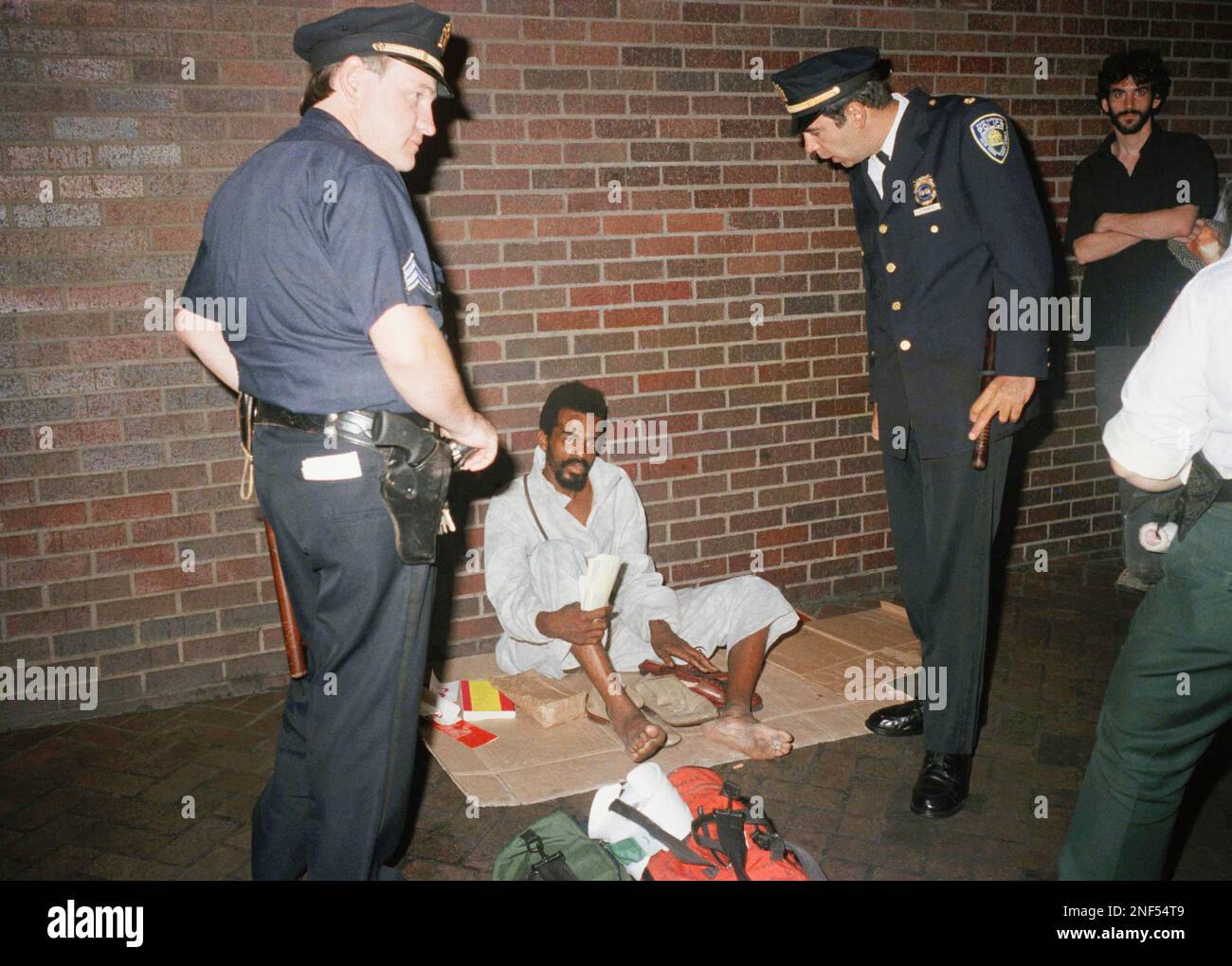 Inspector James Romito, right, and an unidentified Port of N.Y ...