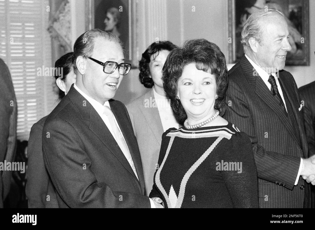 Premier Zhao Ziyang of China chats with former child movie star Shirley ...