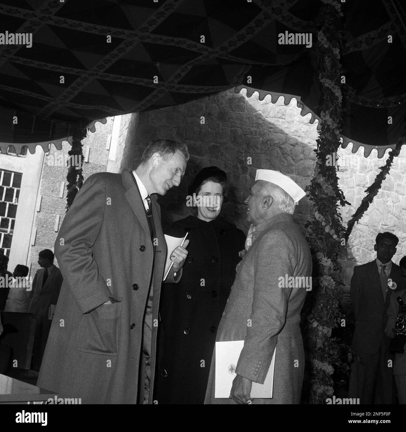 John D. Rockefeller III and his wife Blanchette talk to Indian Prime ...