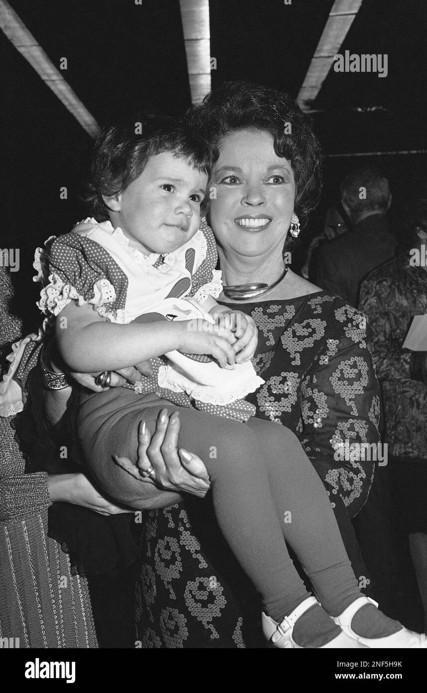 Shirley Temple Black with granddaughter Susan Teresa 2 on Jan. 27, 1983 ...