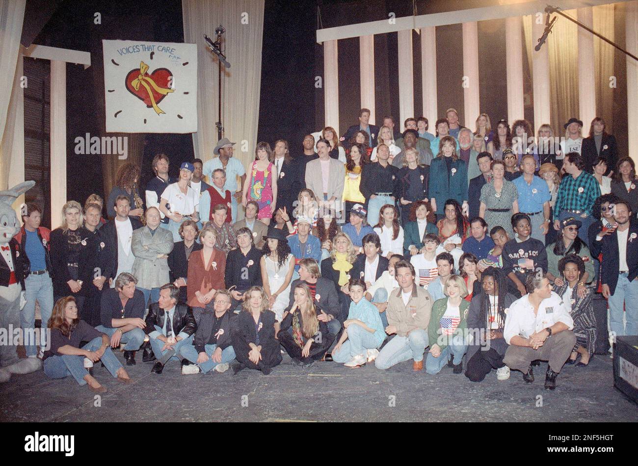 About 100 celebrities sing alone to their previously recorded song ...