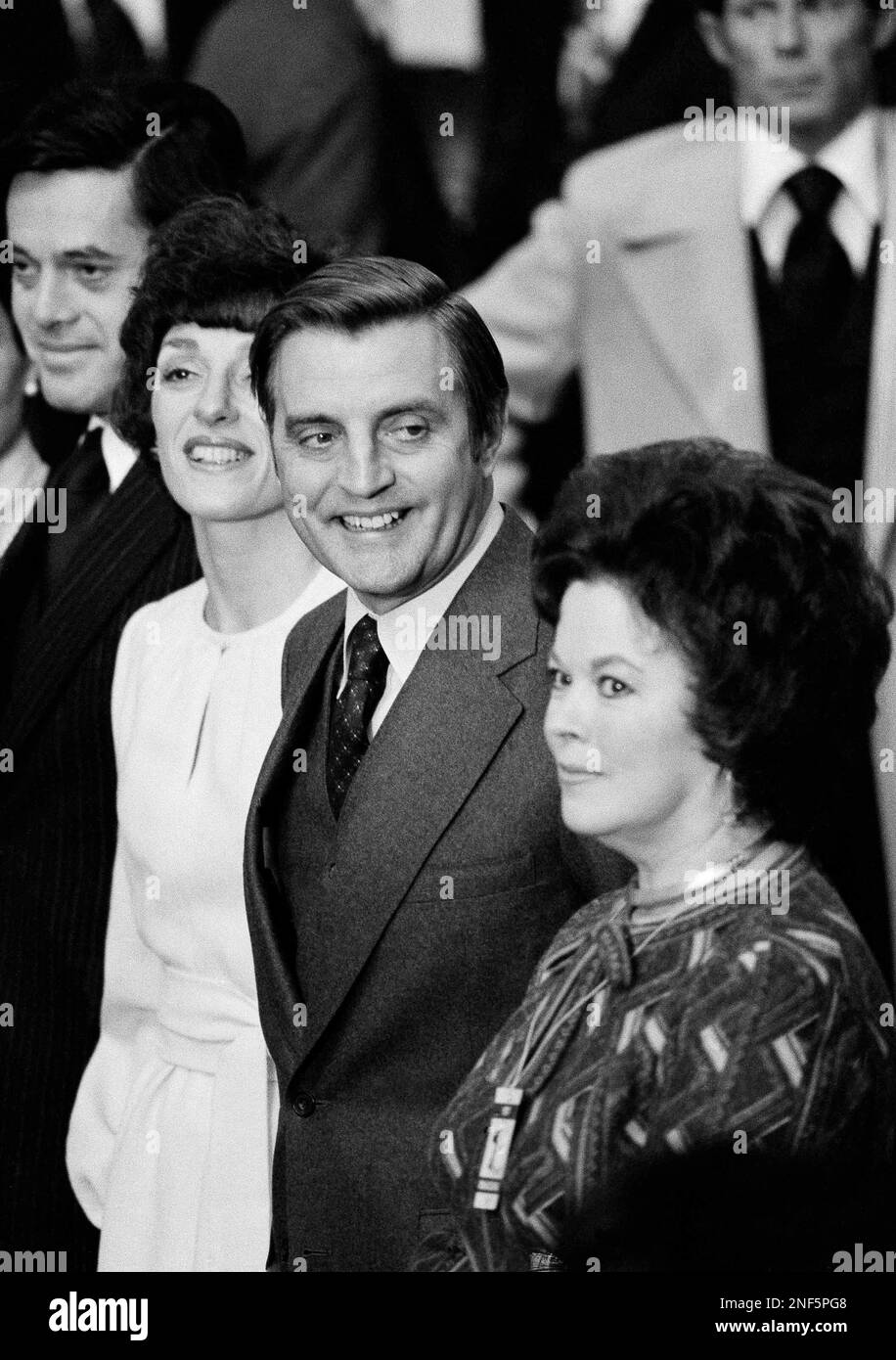 Vice President-elect Walter Mondale, center, and his wife Joan Mondale ...