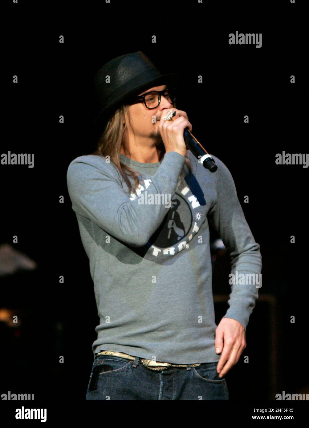 Musician Kid Rock introduces comedian Jay Leno at "Jay's Comedy ...