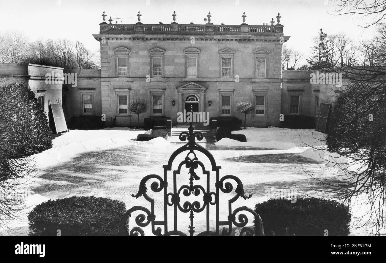 This is Clarendon Court, the Newport, R.I., mansion of Claus von Bulow ...