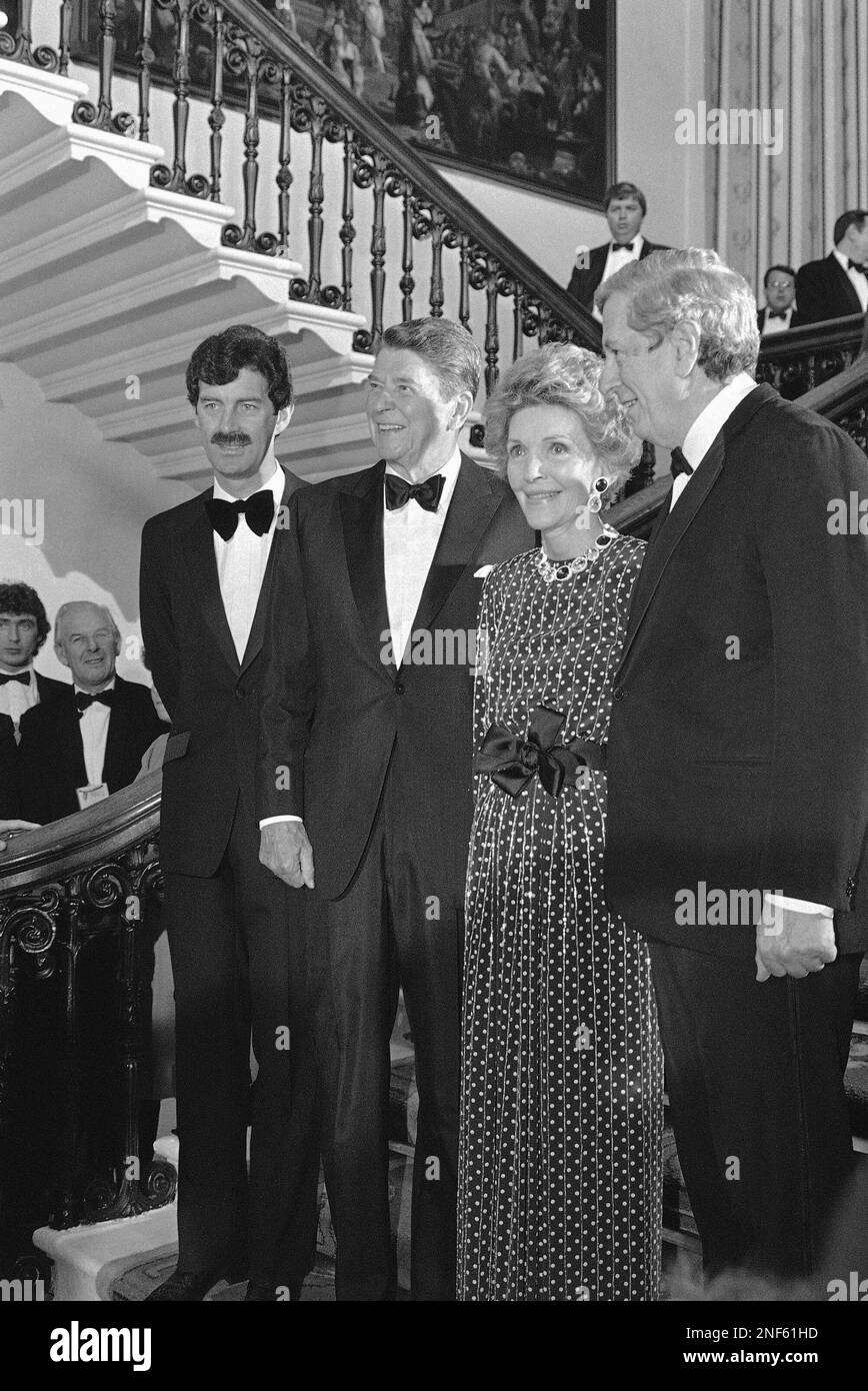 Pres. Ronald Reagan, second from left, and wife Nancy, center, in ...