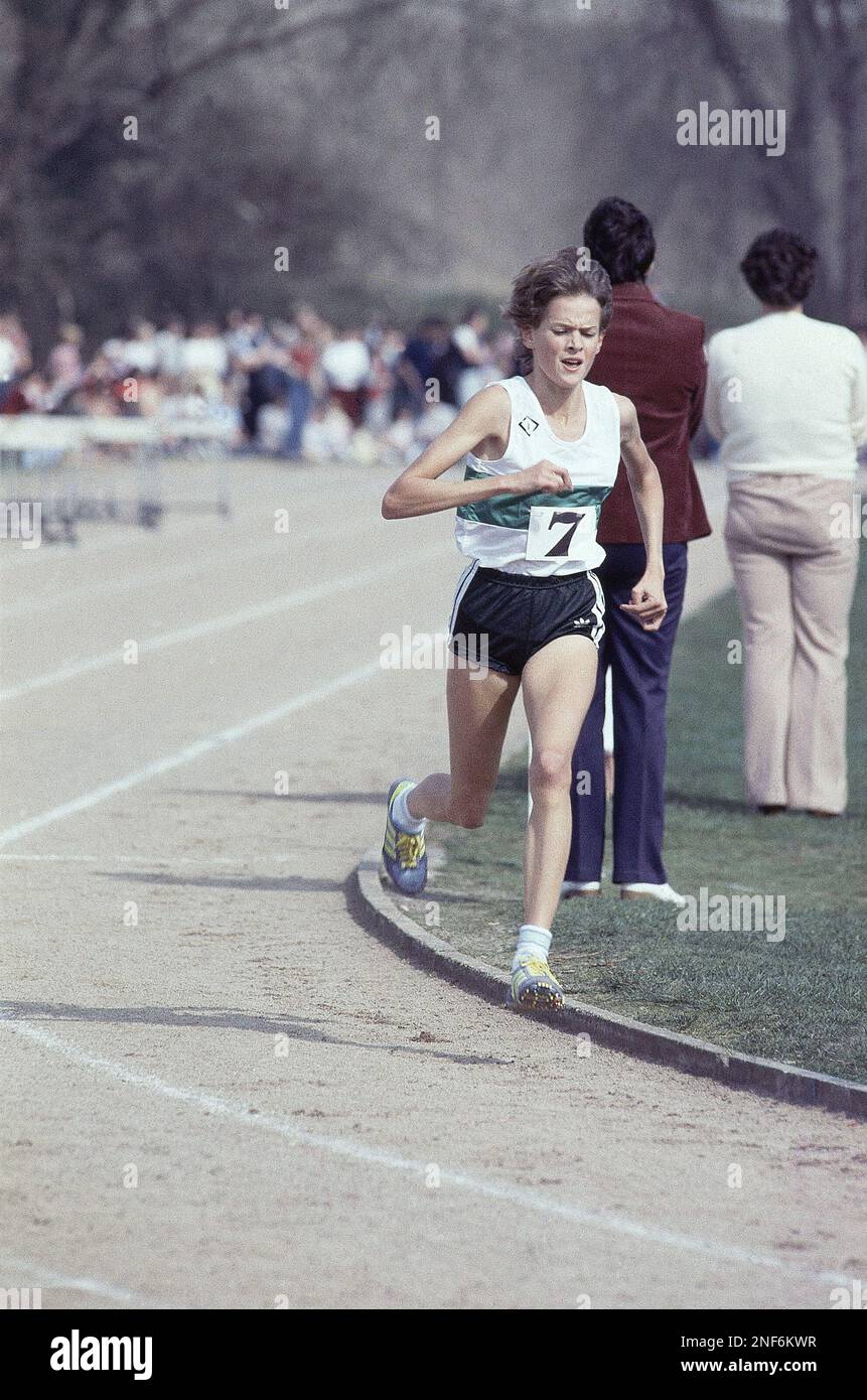 Zola Budd, 17, runs in the 3,000-meter event making her British debut ...