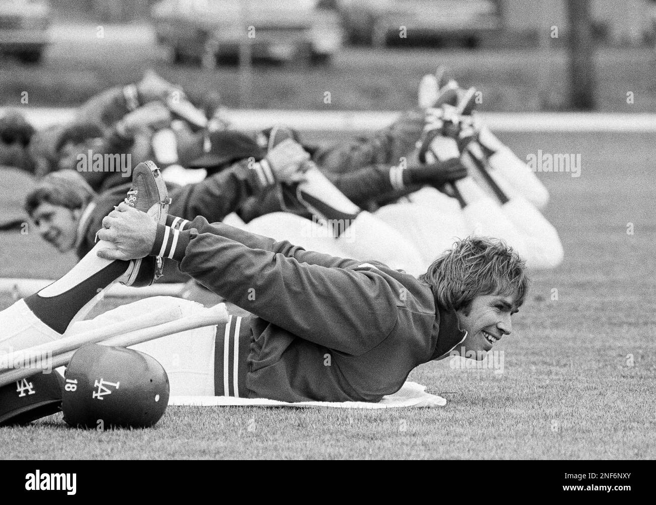 Los Angeles Dodgers shortstop Bill Russell stretches his legs with ...