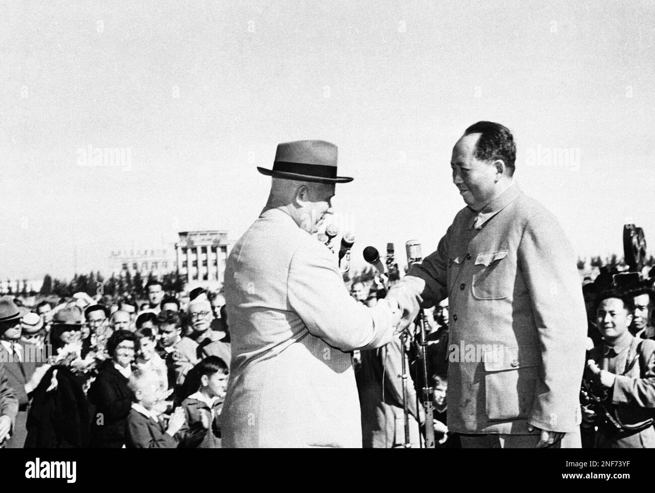 Mao Tze-Tung welcomes Soviet Premier Nikita Khrushchev to Peiping, Sept ...