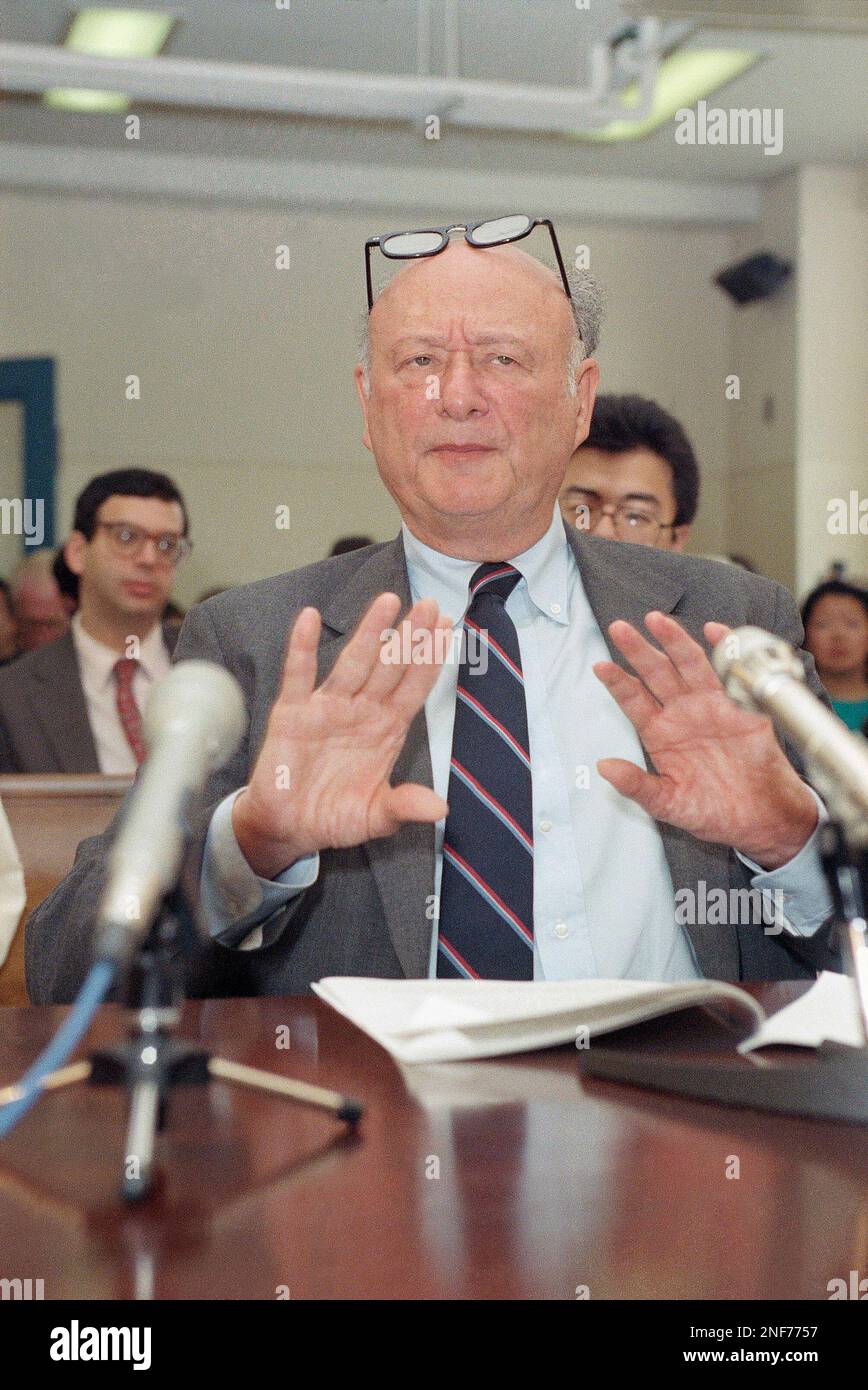 New York's Mayor Ed Koch testifies on Tuesday, August 1, 1989 in New ...