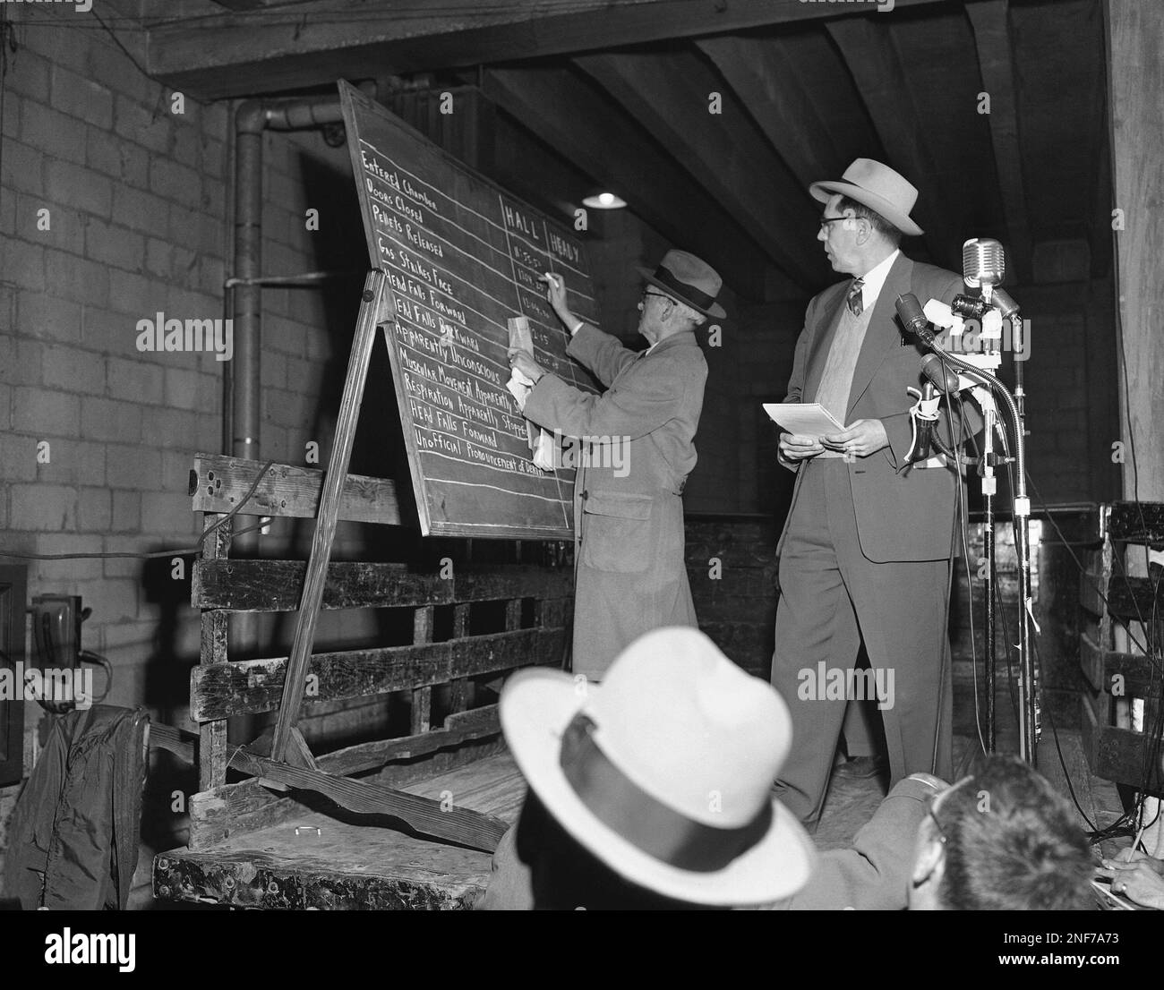 Larry Hall, a witness at the execution of Carl Austin Hall and Bonnie ...