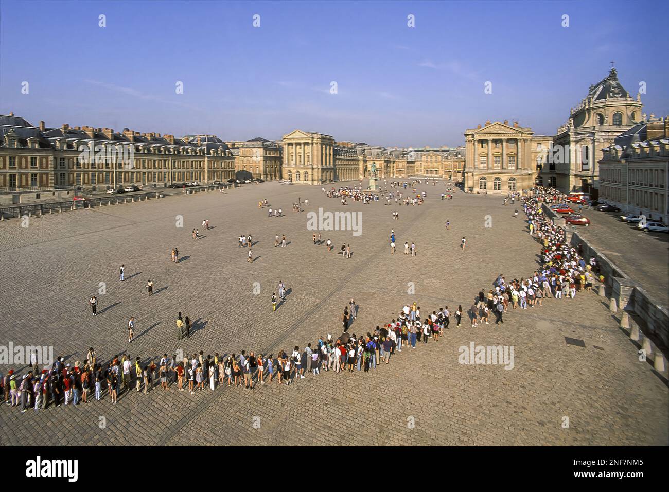 Palace of versailles aerial view hi-res stock photography and images ...