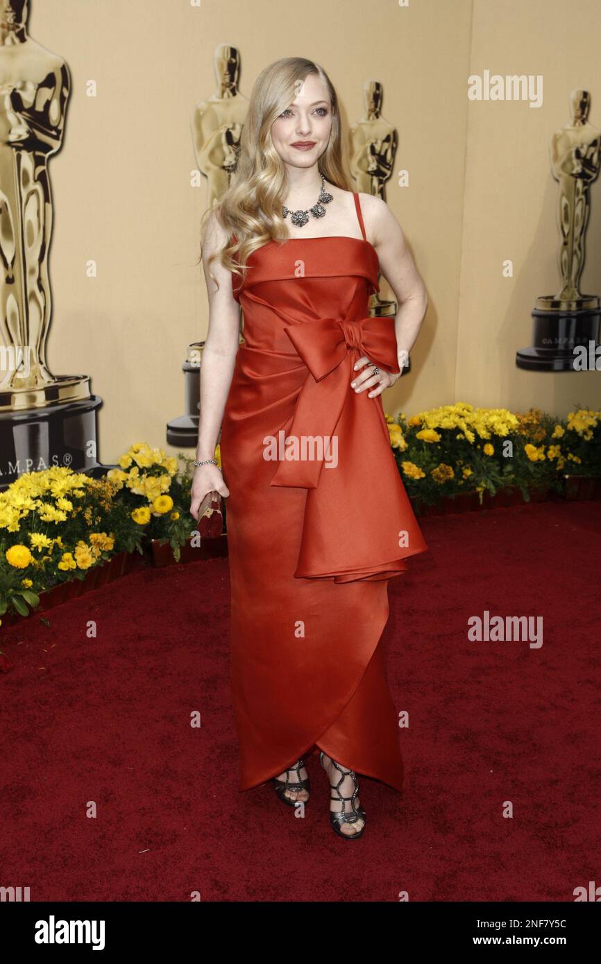 Actress Amanda Seyfried arrives for the 81st Academy Awards Sunday, Feb ...