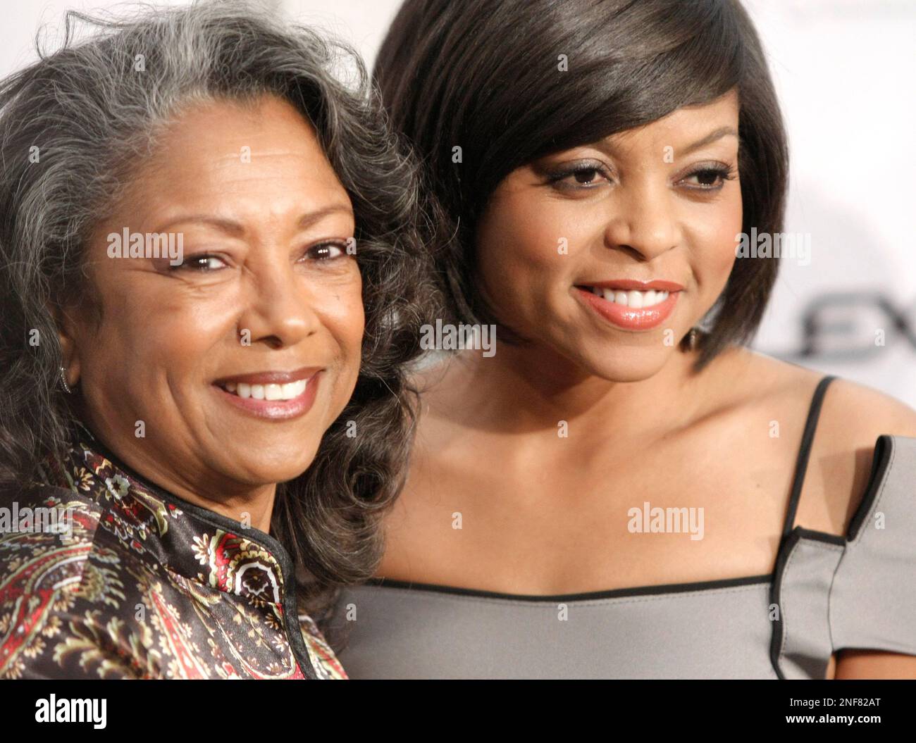 Actress Taraji Henson and her mother Bernice Henson pose on the press ...