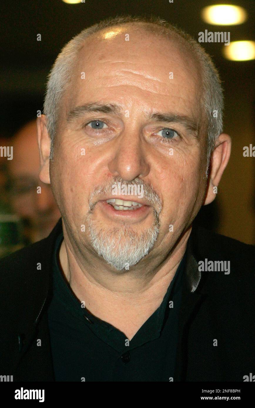 ** FILE ** In this Jan. 28, 2008 file photo, musician and singer Peter ...
