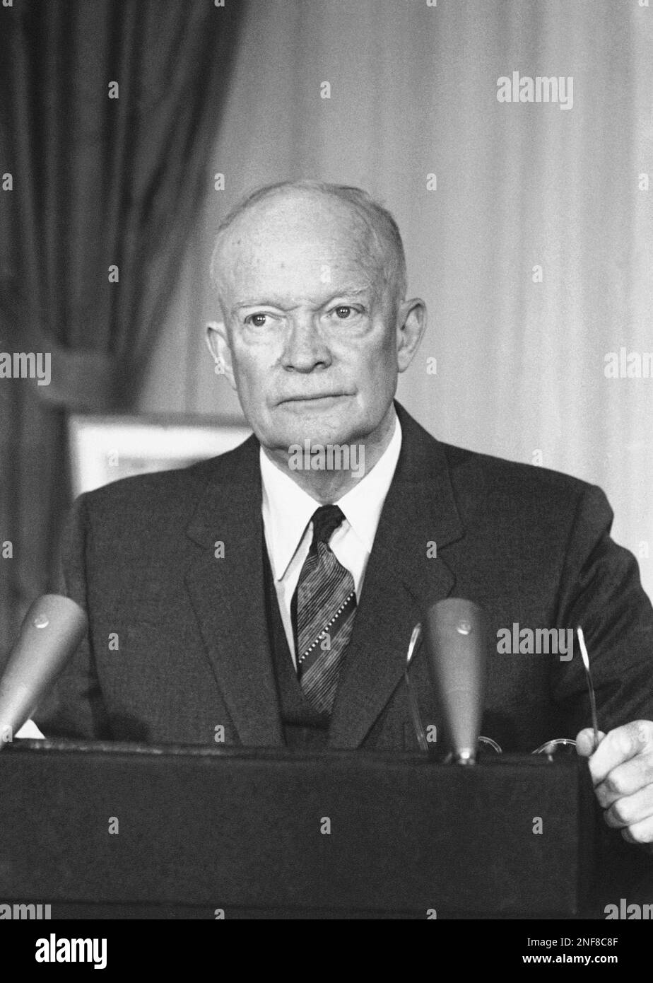 President Dwight Eisenhower makes his television-radio report to the ...