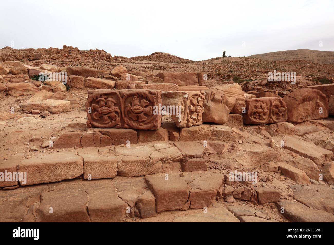 Ruinen am Nymphäum, verlassene Felsenstadt Petra, al-Batra, Hauptstadt ...