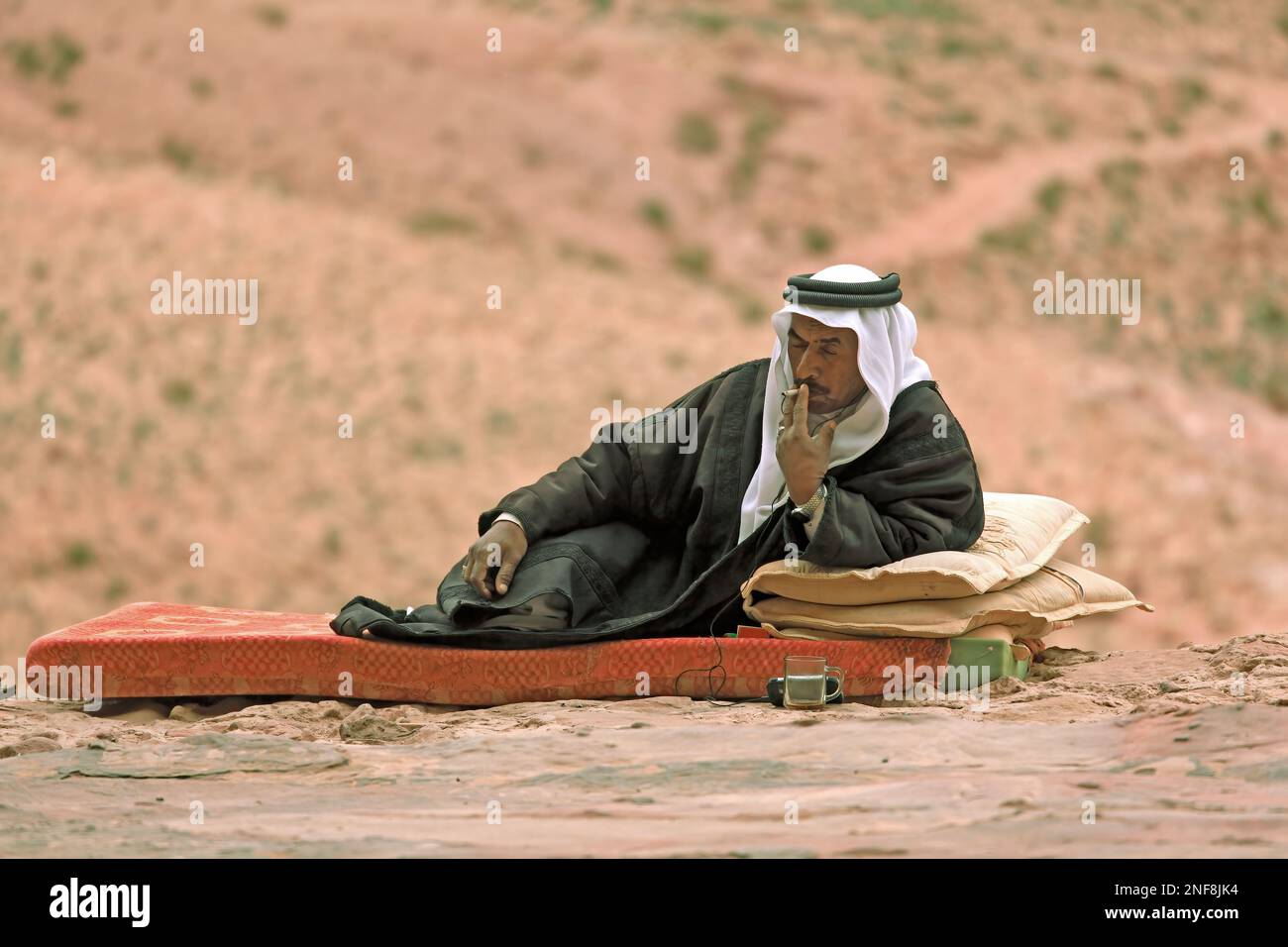 Arabischer beduine hi-res stock photography and images - Alamy