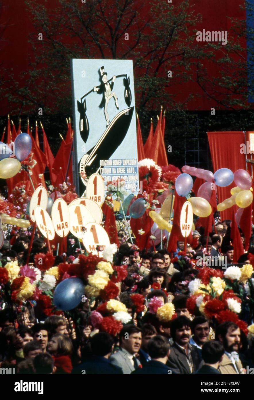 Thousands of Soviet citizens crowd the Red Square, Moscow, Russia, May ...