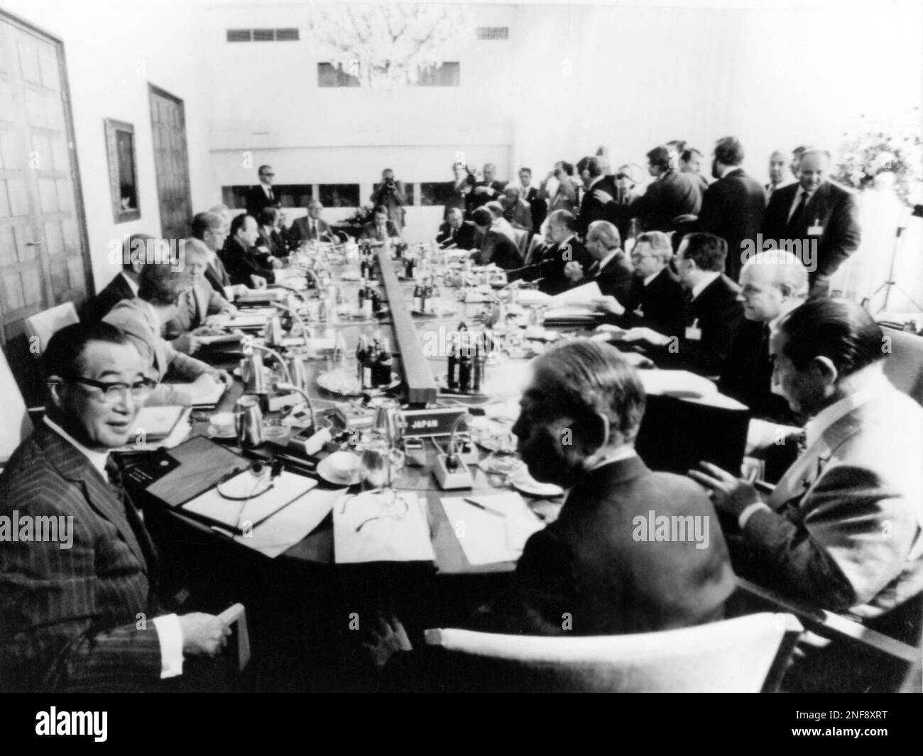 View into the conference room of the chancellery Sunday July 16, 1978 ...