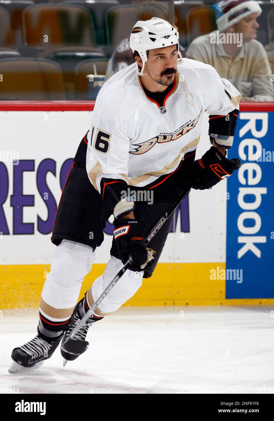 Anaheim Ducks right winger George Parros warms up before facing the ...