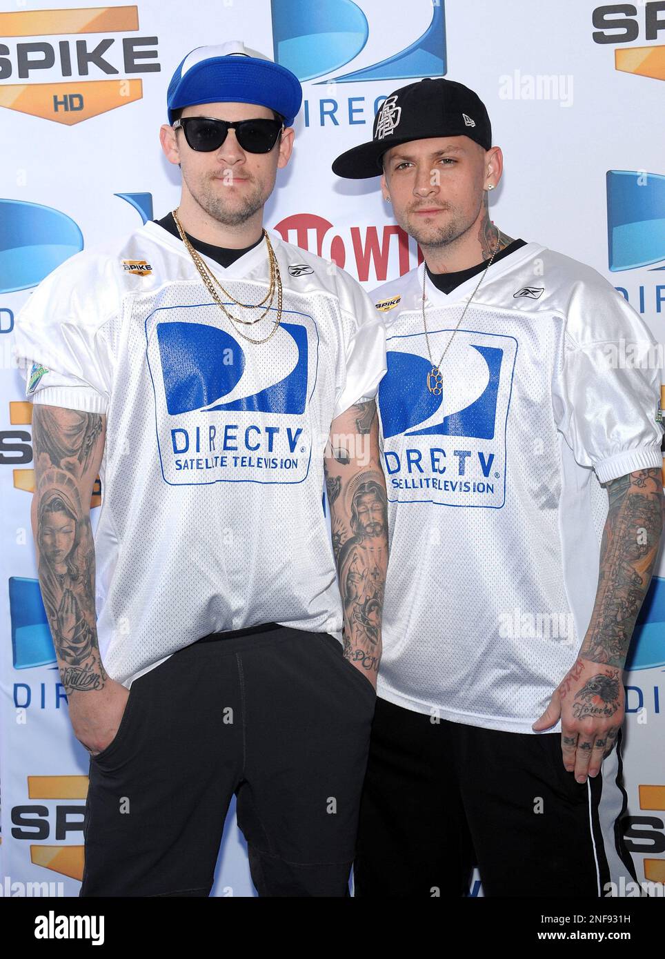'Good Charlotte' band members Joel, left and Benji Madden pose together ...