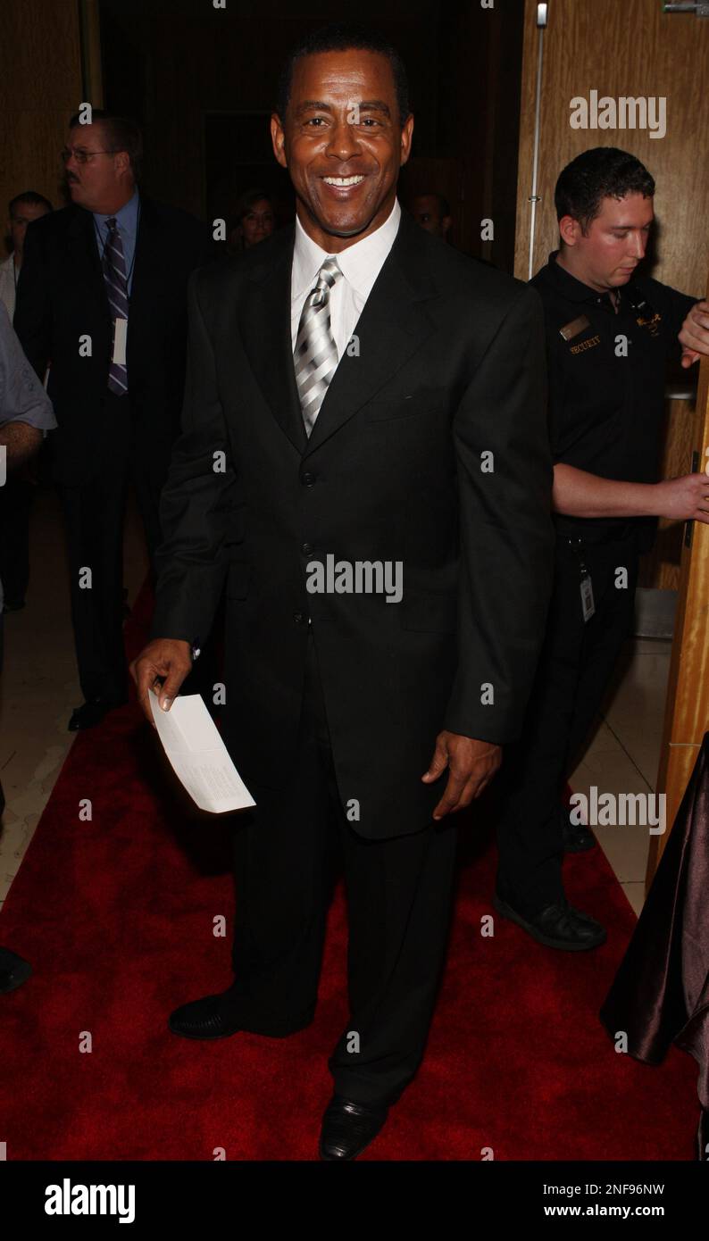 Athlete Tony Dorsett attends Mike Ditka's Gridiron Greats event at the ...